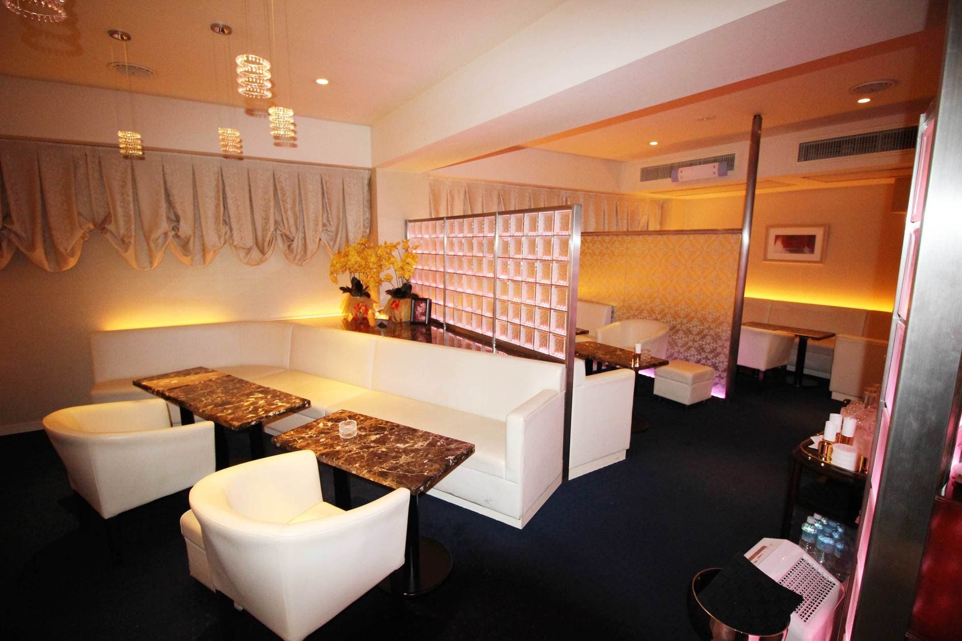 【中央区　銀座駅徒歩2分】50坪の大箱！会員制高級クラブを貸切！！！パーティー・イベント・撮影に最適です！の写真12