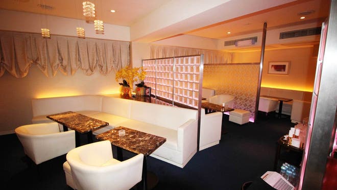 【中央区 銀座駅徒歩2分】50坪の大箱!会員制高級クラブを貸切!!!パーティー・イベント・撮影に最適です!の写真12