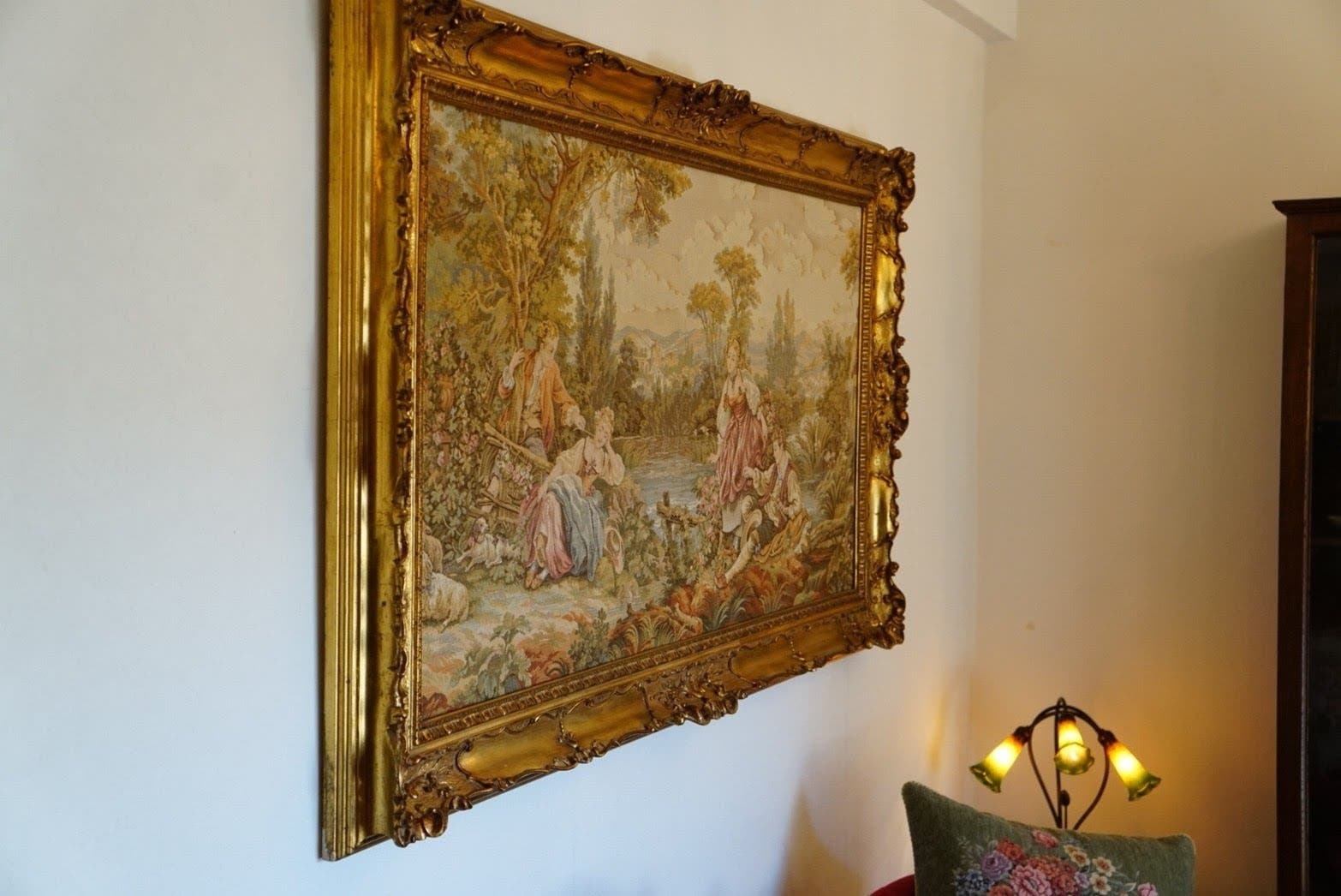 新宿区　四谷　各種撮影、コスプレ撮影、　本物アンティーク家具使用　お1人様から10名様までの写真15