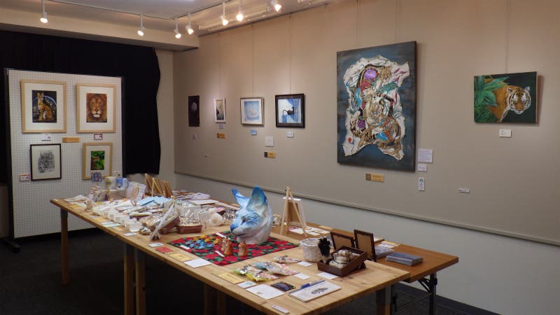 【中津駅1分／梅田駅6分】《くまのみギャラリー》ビルの2階にある小さなレンタルギャラリーの写真3