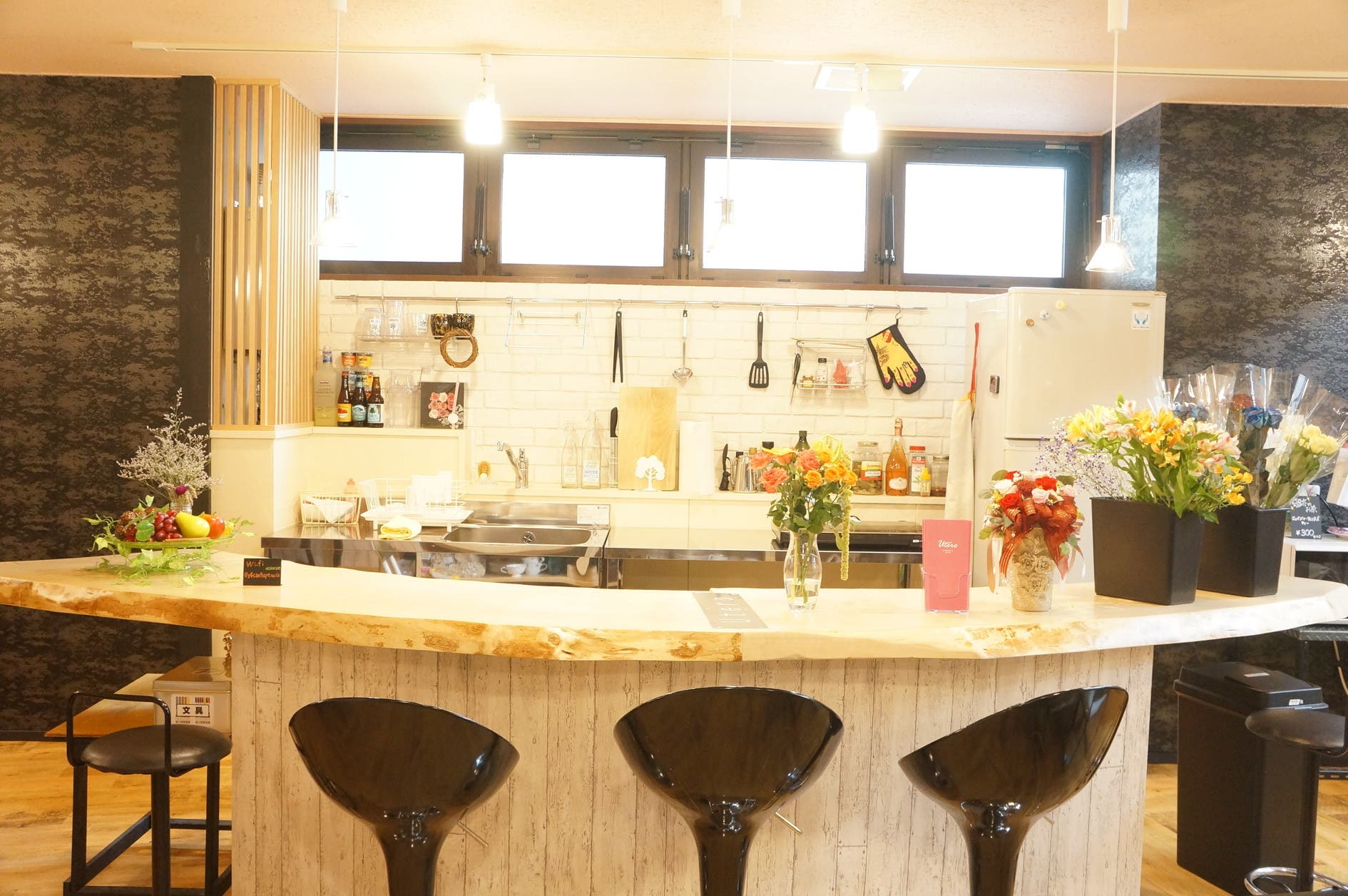 セカオワソファーやピアノ、キッチンがあるオシャレ空間 パーティー、コスプレ、YouTube、撮影【久屋大通 徒歩５分】の写真11