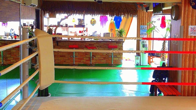 西鉄大橋駅前キックボクシングジム!トレーニング、セミナー、研修、女子会などなど、自由にご利用ください!!の写真1