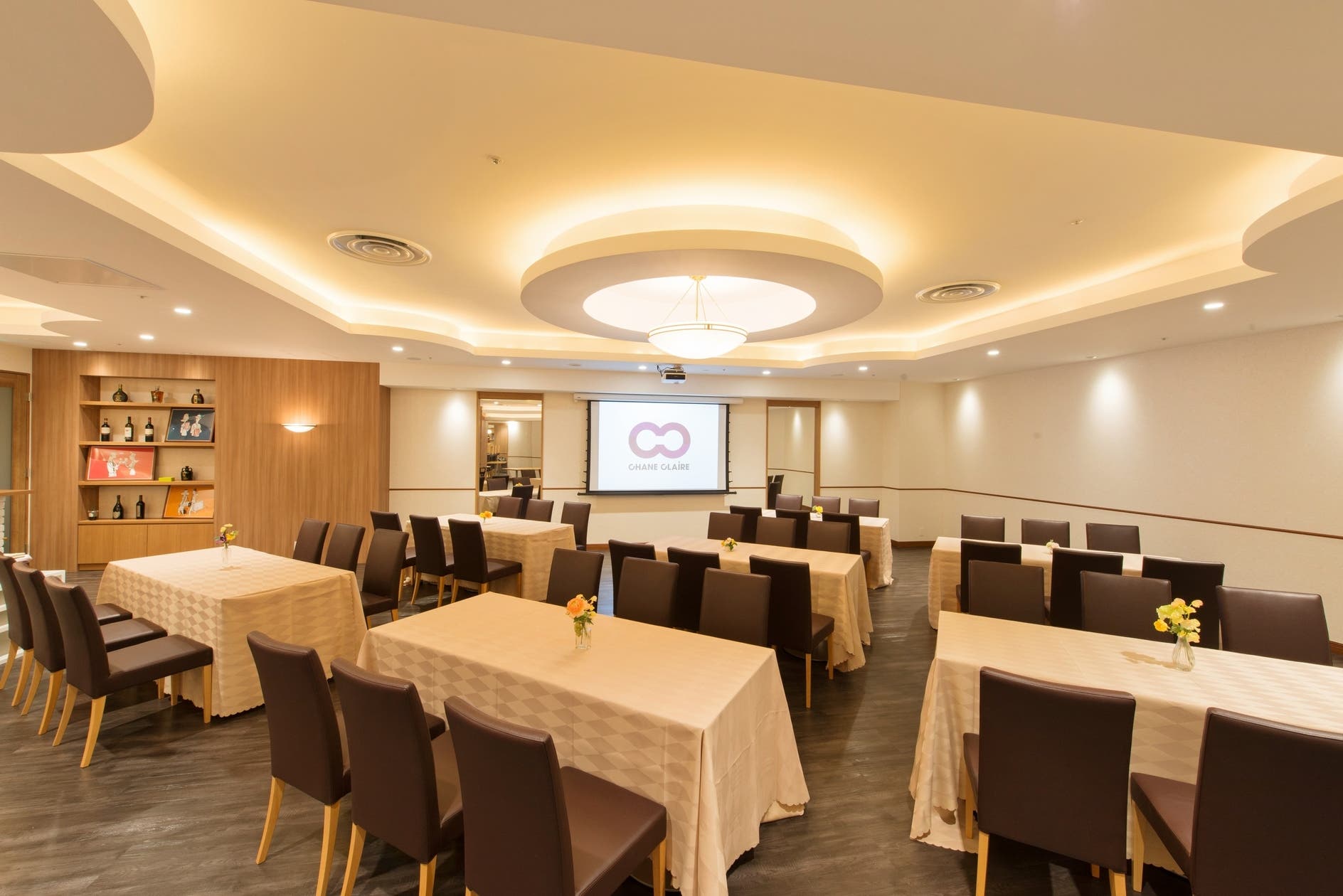 〈貸切スペース〉シャンクレール新宿　～バンケットホール～の写真4