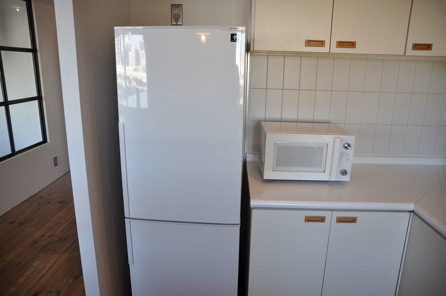 大きな窓と屋上テラスのソファーからのロケーションは最高！！スカイツリーが一望。隅田川に面した隠れ家的なプライベート空間です。の写真14