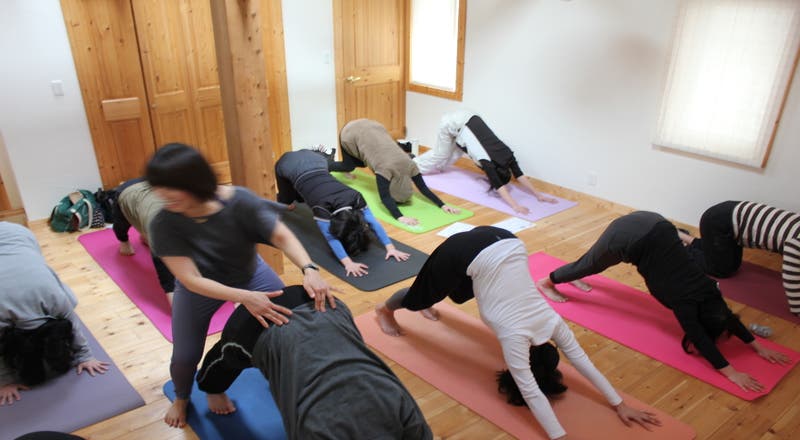 【南北線駅から徒歩3分】guesthouse MOSHIMO 2階ヨガレッスンやエステ、講習会などに30平米の広々ワンフロア