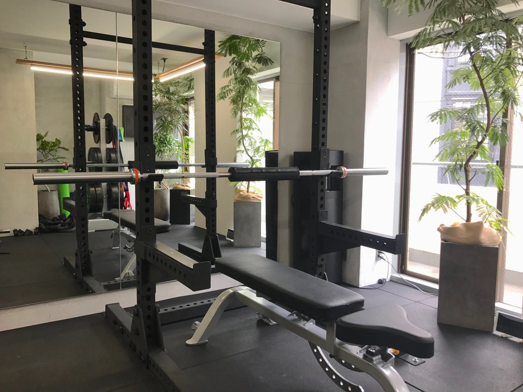 【原宿駅・千駄ヶ谷駅から徒歩7分】レンタルジム THE PERSON | 完全プライベート空間でパーソナルトレーニングに最適！の写真7