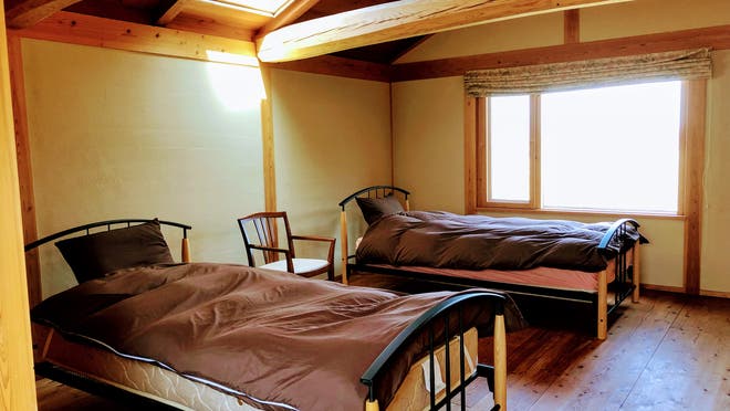 近江舞子、大阪、京都からアクセス抜群!琵琶湖まで徒歩5分、比良山が一望できる森のコテージまるまる貸切の写真13