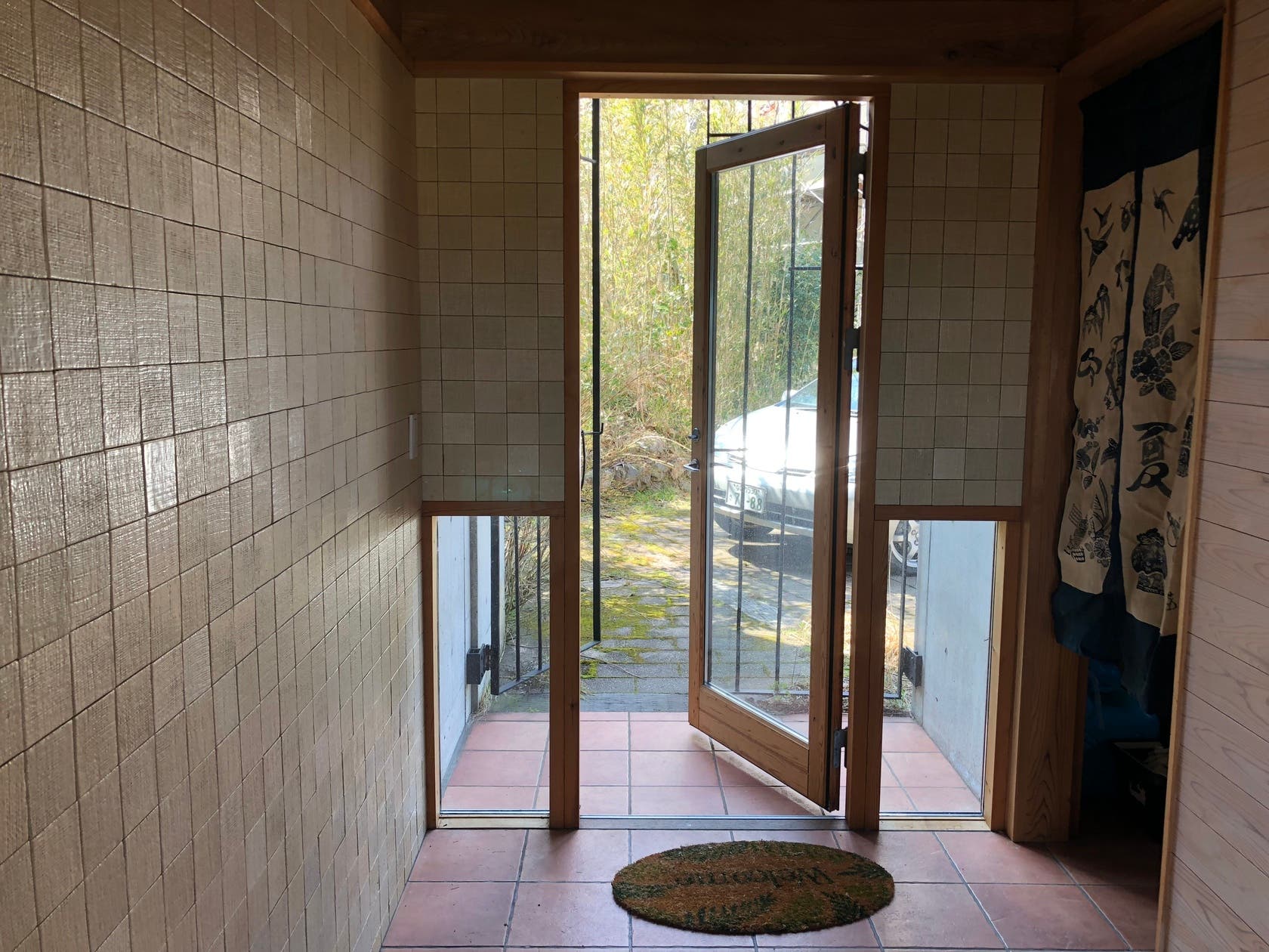 近江舞子、大阪、京都からアクセス抜群！琵琶湖まで徒歩5分、比良山が一望できる森のコテージまるまる貸切の写真19