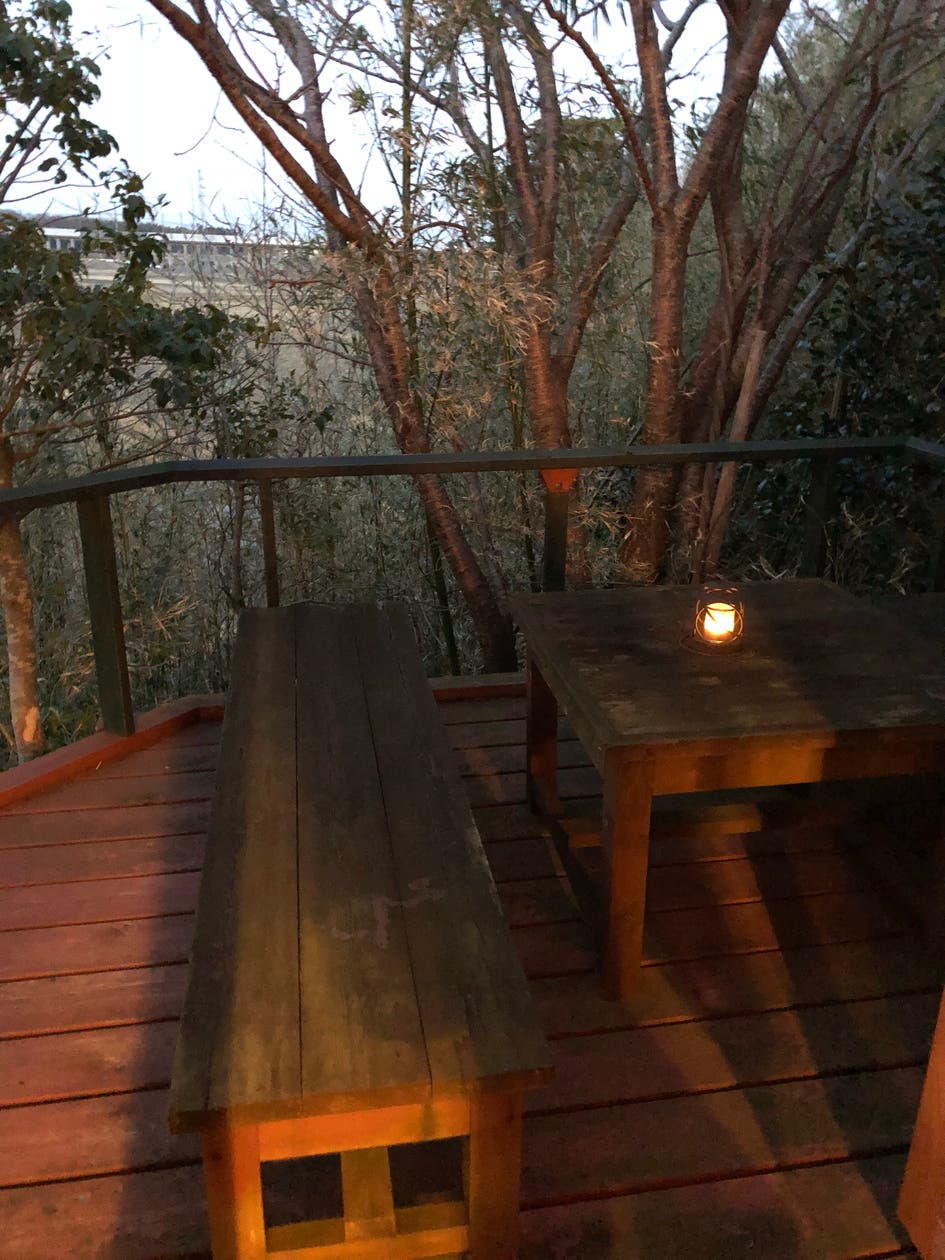 近江舞子、大阪、京都からアクセス抜群！琵琶湖まで徒歩5分、比良山が一望できる森のコテージまるまる貸切の写真23