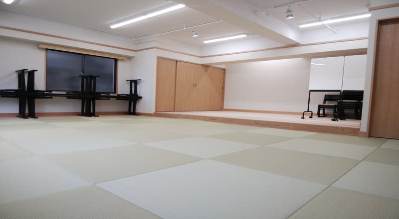江戸川橋駅徒歩1分、神楽坂駅徒歩10分、子連れにやさしいひろびろ畳の部屋
