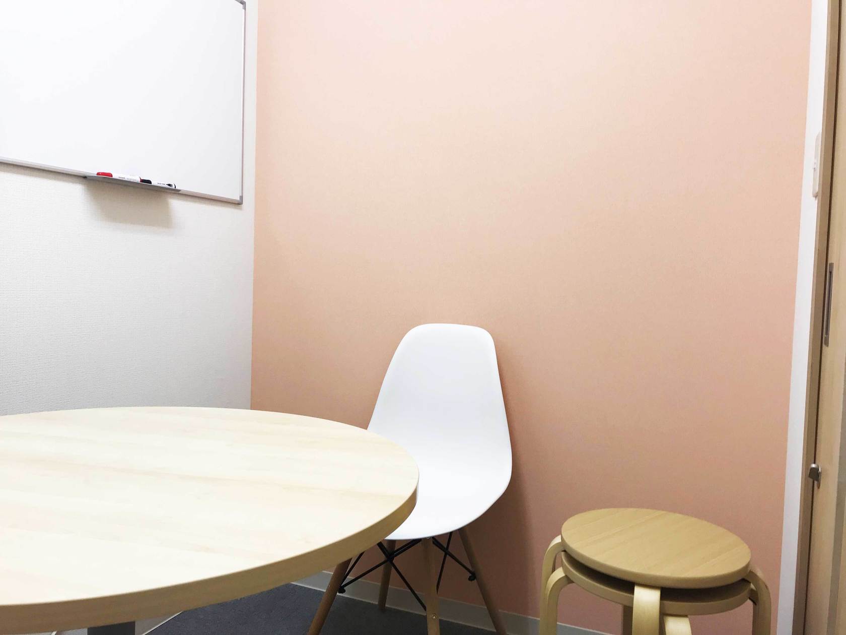 🎊好立地🎊｜🉐格安｜池袋駅1分❗C1出口が目の前👀｜高速WiFi⚡｜24h🈺｜Colormell 池袋西口店【E室】［〜3名］の写真3