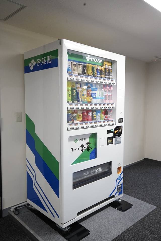 【アクセス最高】新橋・汐留駅から徒歩2分♪　面接に最適な広さです！　6名会議室　Free Wi-Fiありますの写真2