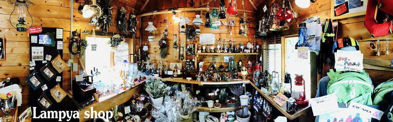 【戸隠 信濃町】ミニログハウスのレンタルスペース/個展・ワークショップ・販売の写真5