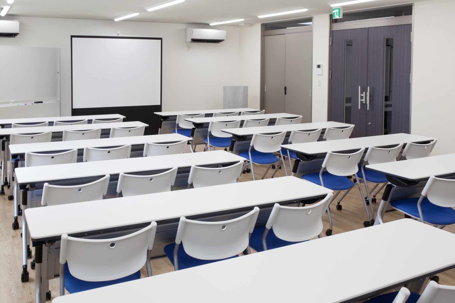 【千葉駅近くの貸会議室】ちばセミナールームの写真1