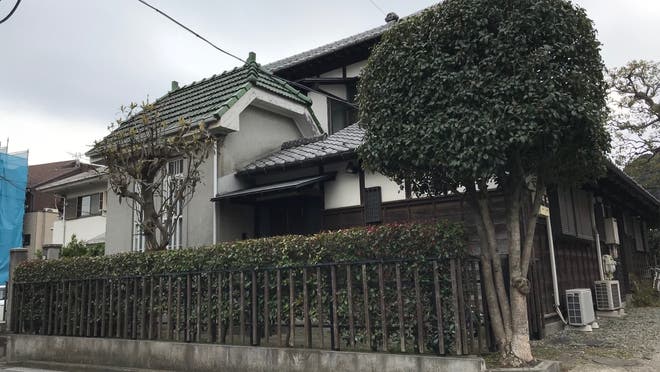 【築87年】横浜のリノベ済み洋館付き日本住宅。駐車2台。映画撮影多。の写真2