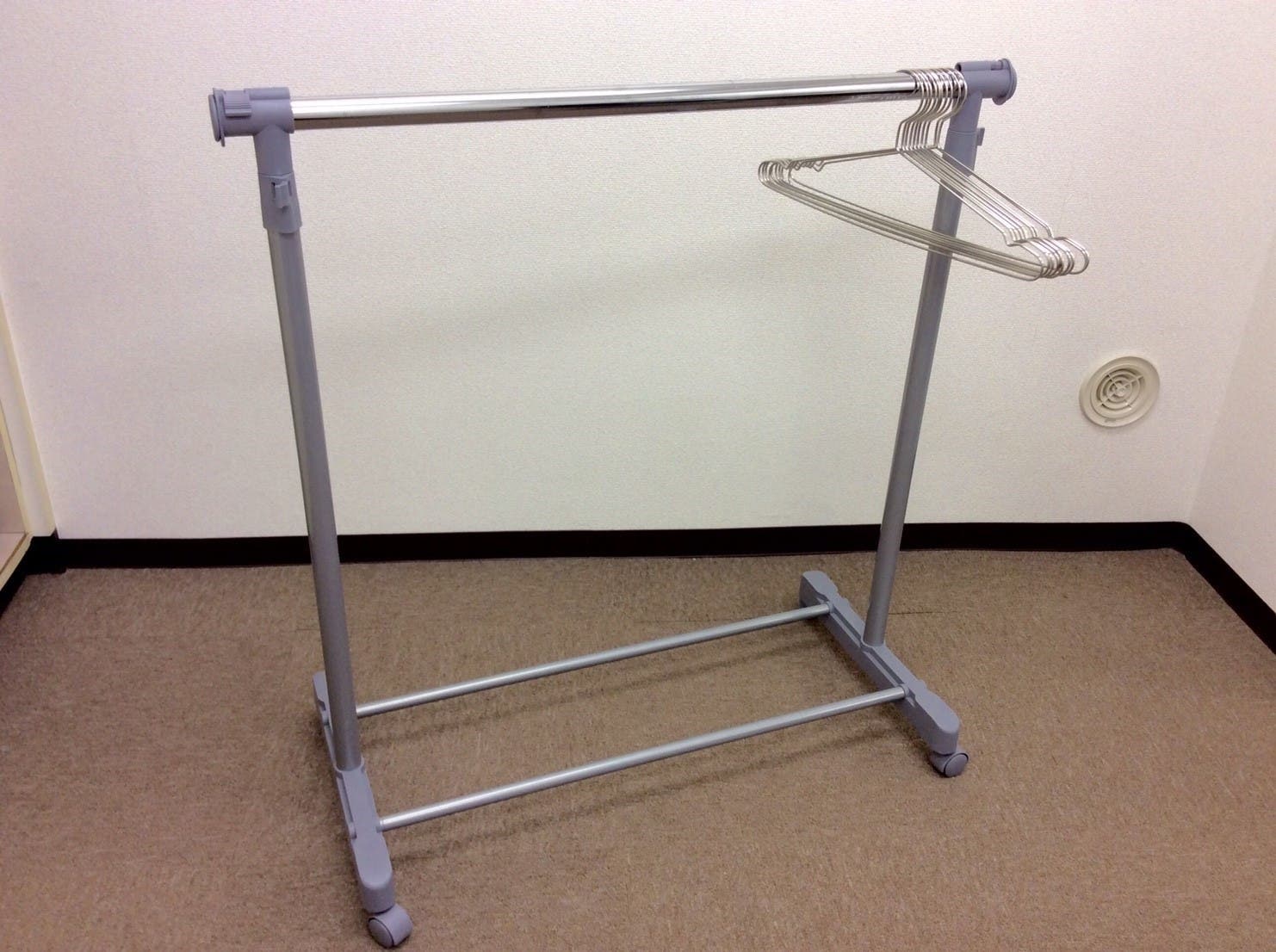 RAKUNA 秋葉原【 光回線導入・43インチTVモニター★岩本町駅徒歩1分・秋葉原駅徒歩5分】の写真14