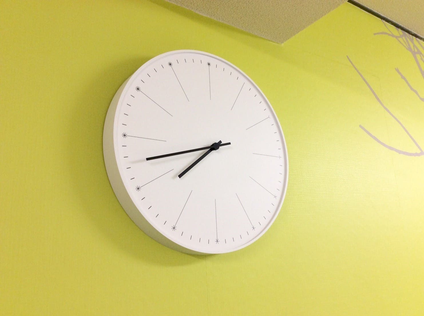 RAKUNA池袋東口　リニューアルOPEN【池袋駅から徒歩3分　光回線導入！】特大TVモニター、姿見、マッサージベッドありの写真9