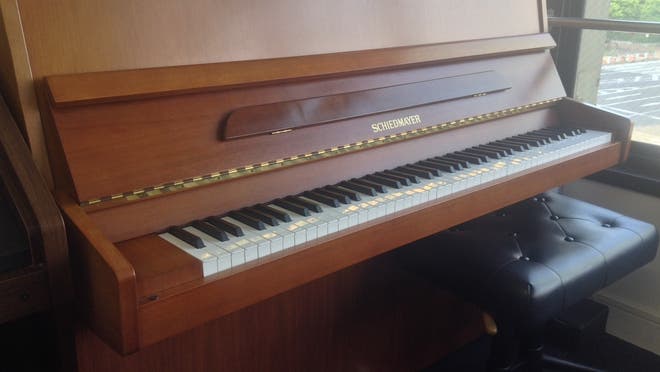 【兵庫県・新神戸】会議、セミナー、カルチャールーム、撮影に♪ アップライトピアノ、ハモンドオルガン常設【新神戸駅 南へ徒歩3分】の写真3