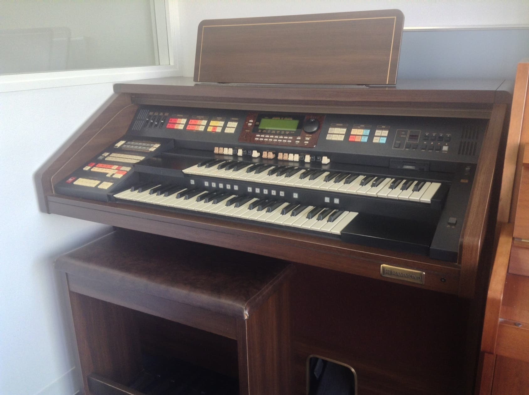 【兵庫県・新神戸】会議、セミナー、カルチャールーム、撮影に♪ アップライトピアノ、ハモンドオルガン常設【新神戸駅 南へ徒歩３分】の写真4