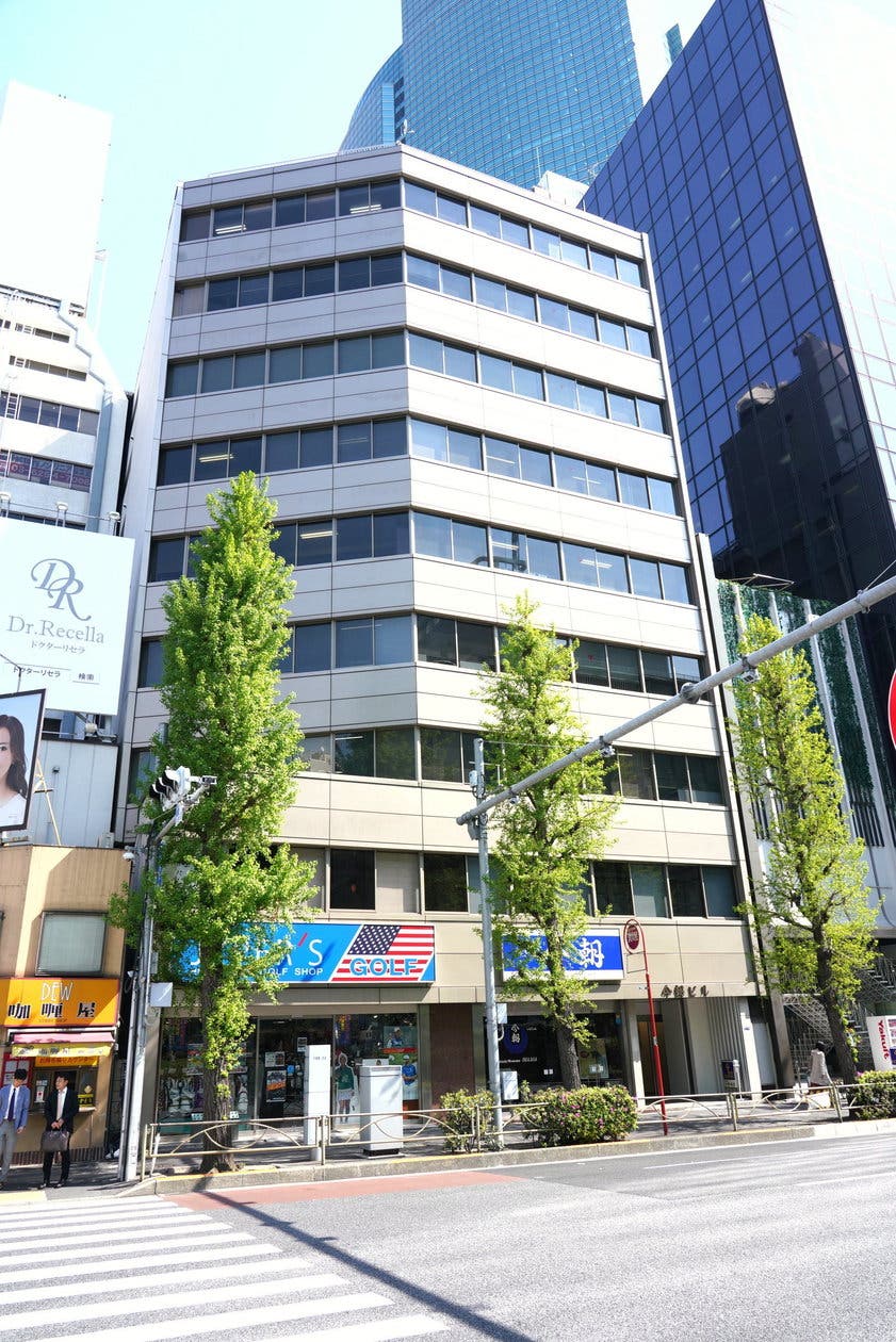 100名以上入ります！70～100人のセミナー・研修に最適。新橋・汐留駅から徒歩２分です。の写真10