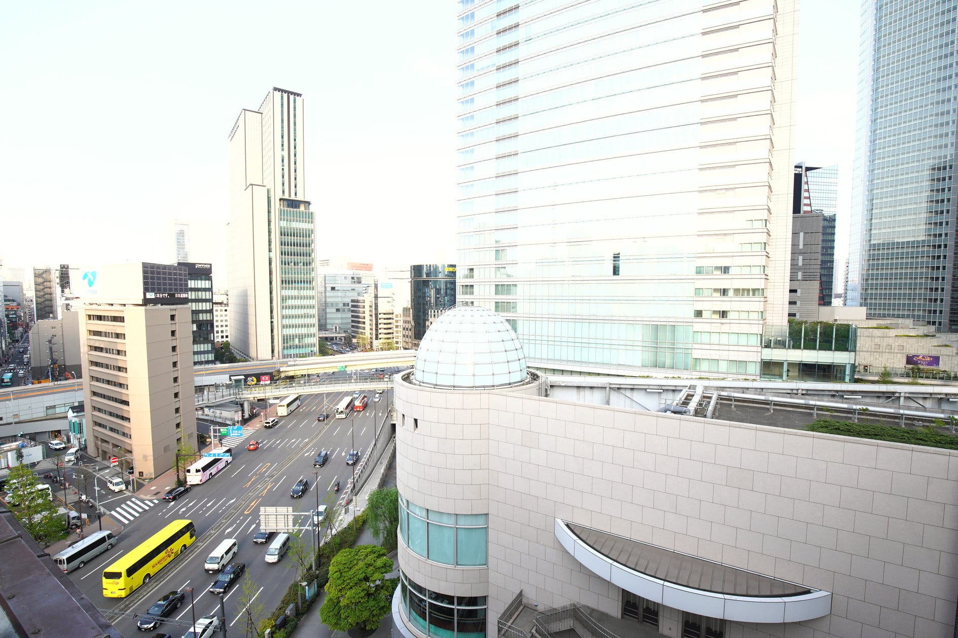 100名以上入ります！70～100人のセミナー・研修に最適。新橋・汐留駅から徒歩２分です。の写真12