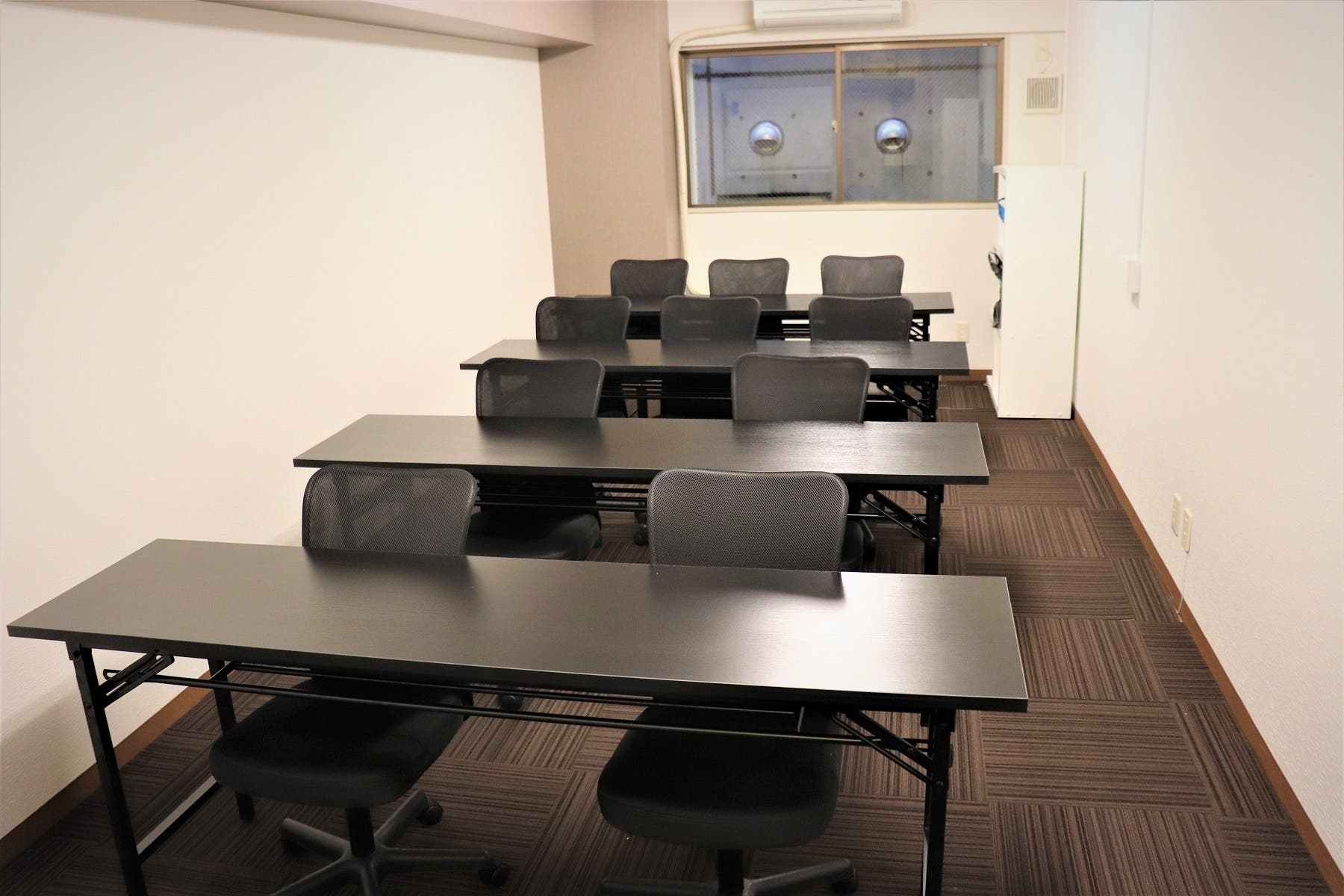 【渋谷】徒歩5分、Wi-fi、土足OKな宮益坂の個室会議室★ミーティングやセミナーにぴったりの写真4