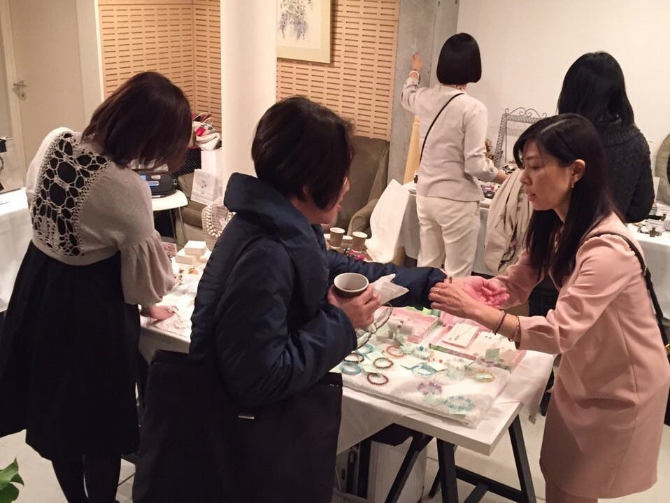 ［代官山6分/駐車1台可］自然光の入る地下1階・グランドピアノのある隠れ家的スペース。撮影・会議・楽器練習・パーティー等の写真17