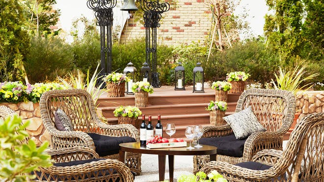 【千葉】ヴァンベール プライベートガーデン付、邸宅風ダイニングの写真2