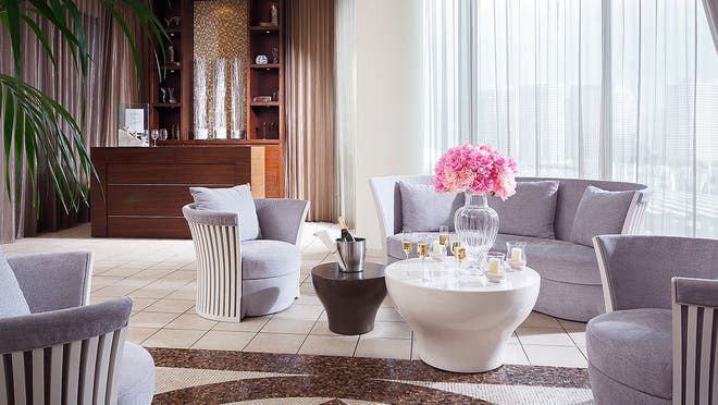 【横浜】 ウィズザベイ 陽光と水の音に癒される水辺のリゾート空間の写真2