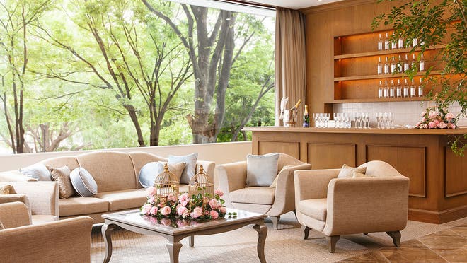 【横浜】オン ザ ツリー 緑と木漏れ日が祝福するナチュラル空間の写真2