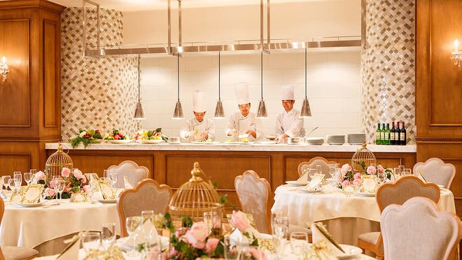 【横浜】オン ザ ツリー 緑と木漏れ日が祝福するナチュラル空間の写真3