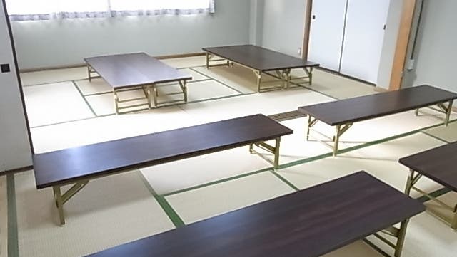 【駐車場あり】【駅から徒歩7分】和室10畳!電源、Wi-FI、飲食可能な設備充実のレンタルスペースの写真3