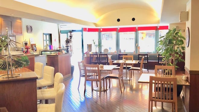 広々カフェスペース。パーティー/二次会/ライブ/新宿、渋谷からアクセル良好!桜上水駅徒歩30秒!の写真2