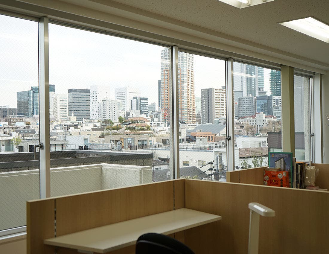 【大人数に最適！】明治神宮前より徒歩１分！大人数のセミナーやイベントに使えるオシャレなオフィスフロア。の写真9