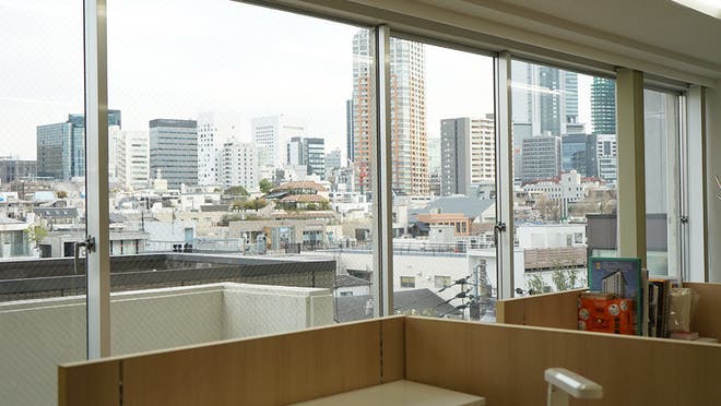 【大人数に最適!】明治神宮前より徒歩1分!大人数のセミナーやイベントに使えるオシャレなオフィスフロア。の写真9