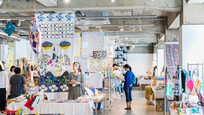 【町田駅直結】アクセス抜群!展示会・販売会・撮影・キッズイベントなどに!300人規模のイベントにも利用されています。の写真5