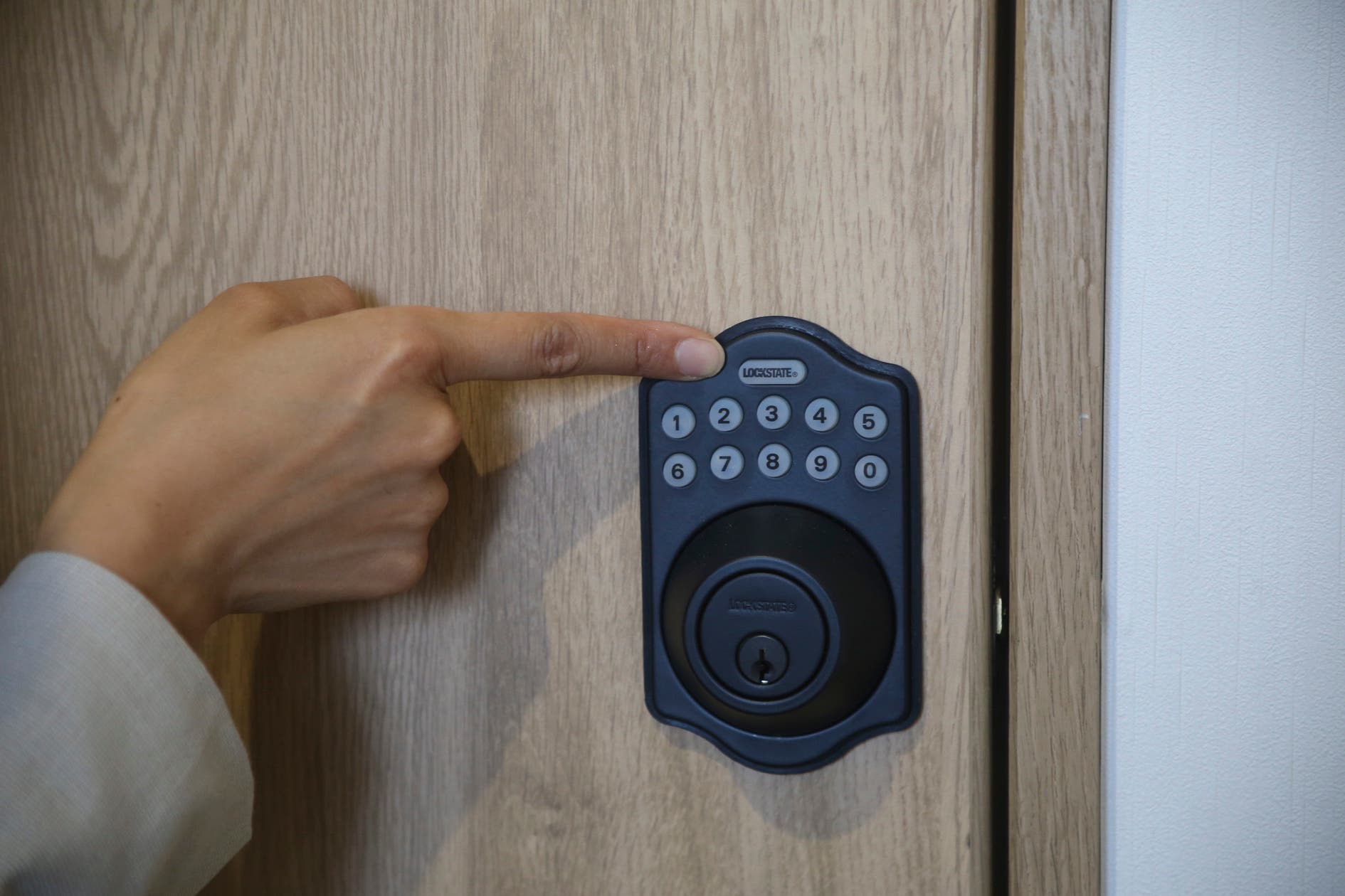 【天神駅徒歩2分】定員50名+予備椅子11名！プロジェクター含む備品・高速Wi-Fi無料！701会議室の写真22