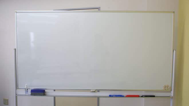 【天神駅徒歩2分】定員50名+予備椅子11名!プロジェクター含む備品・高速Wi-Fi無料!701会議室の写真16