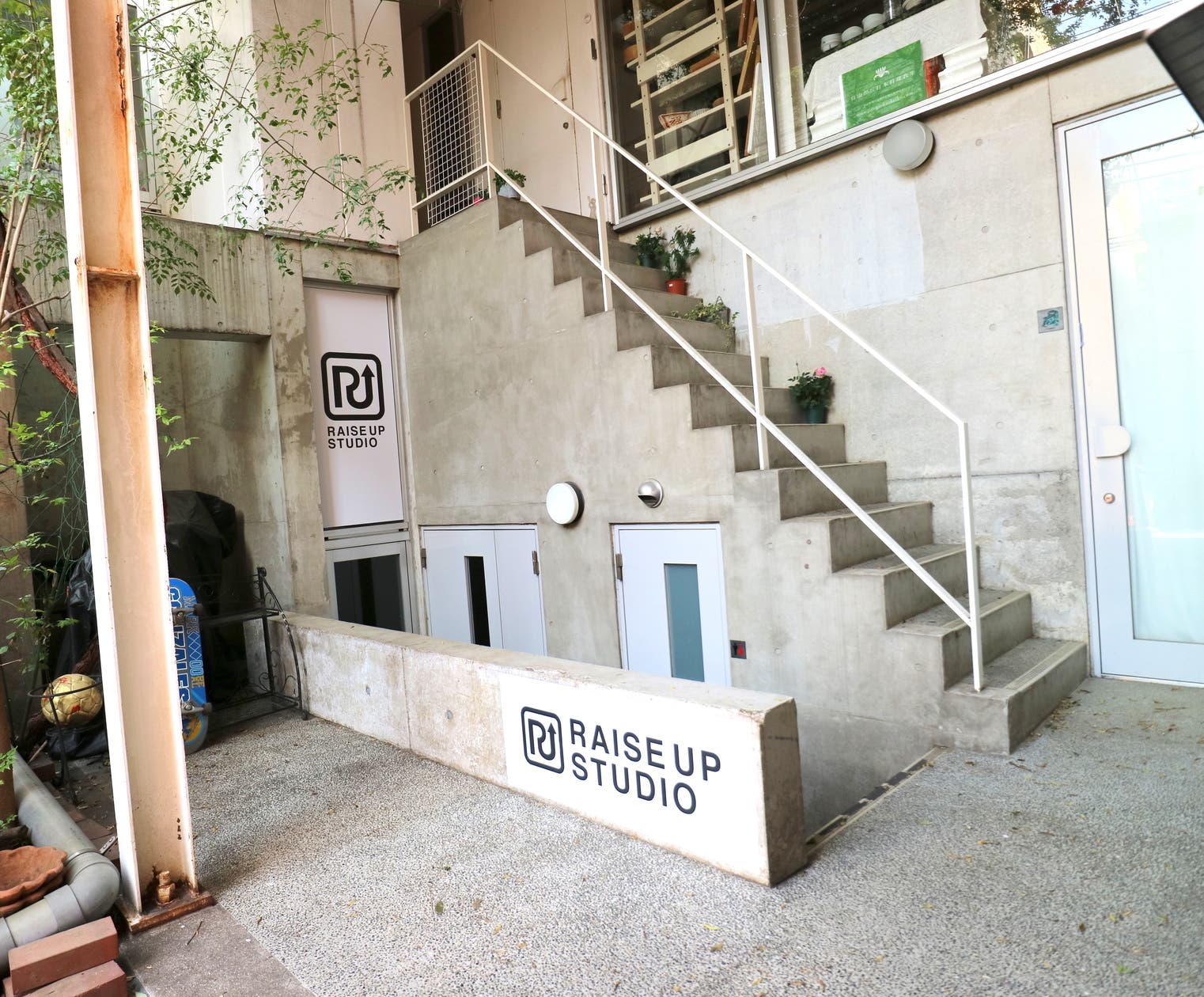 自由が丘徒歩5分！天高4mのスタイリッシュなスタジオスペース！RAISE UP STUDIO JIYUGAOKAの写真3