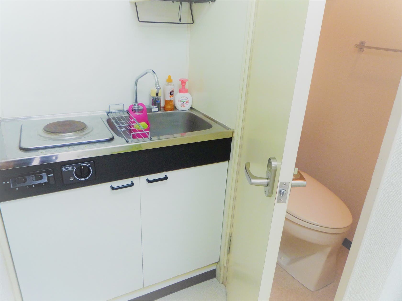 当日予約OK！道路沿いなので物販に適しています！会議室やミニセミナー等にも！の写真5