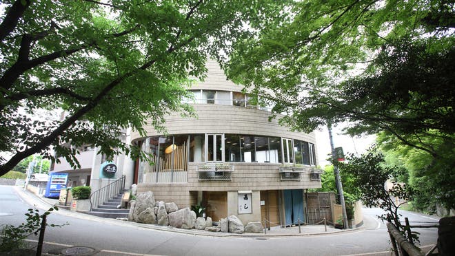 個展・展示会・教室に最適な、雰囲気抜群の三階建て物件です。一階には駐車場、二階はスペースとして、三階に控室としてご利用可。の写真7