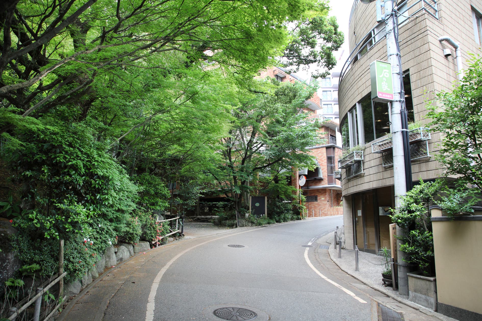 個展・展示会・教室に最適な、雰囲気抜群の三階建て物件です。一階には駐車場、二階はスペースとして、三階に控室としてご利用可。の写真11