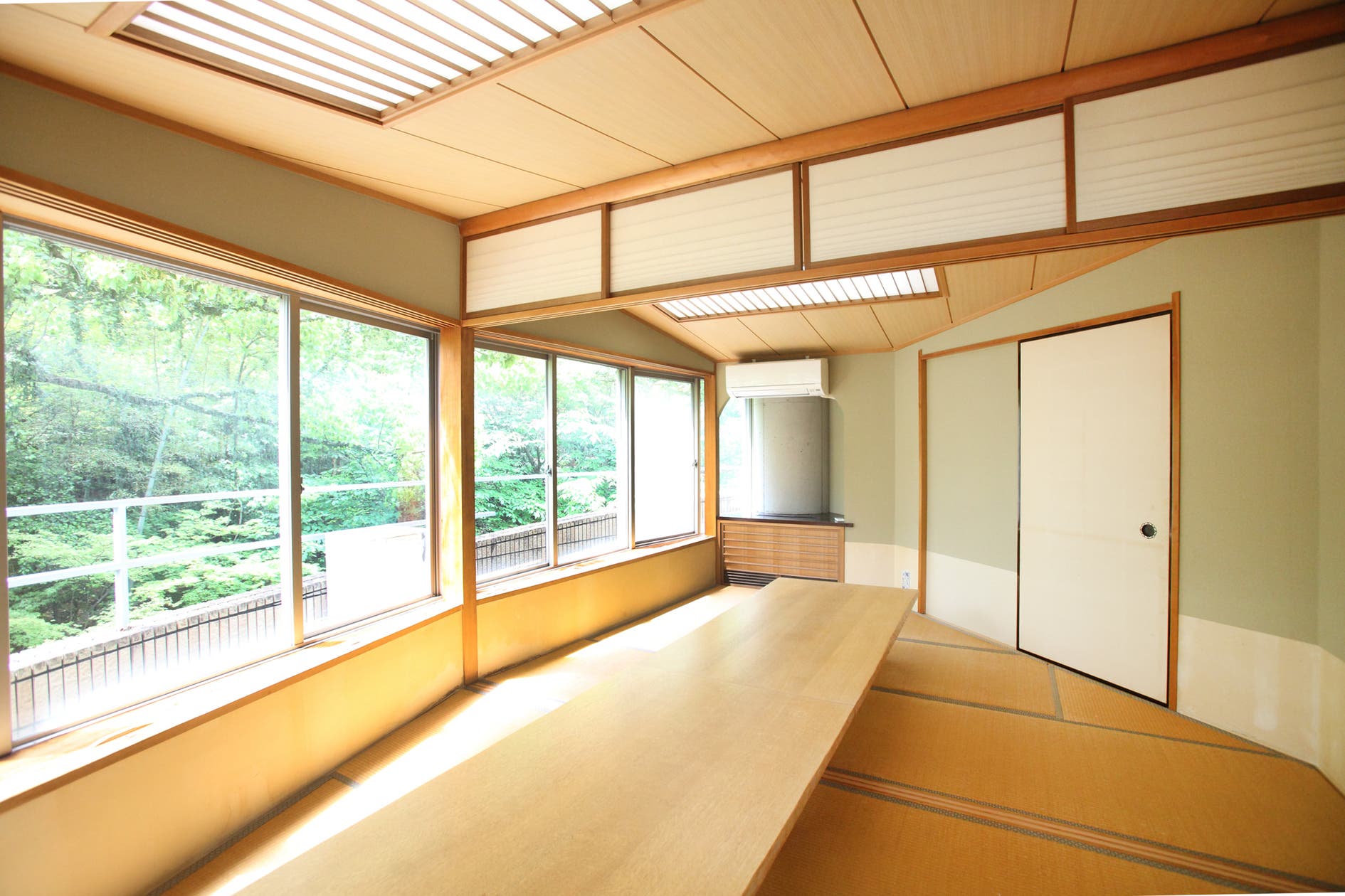 個展・展示会・教室に最適な、雰囲気抜群の三階建て物件です。一階には駐車場、二階はスペースとして、三階に控室としてご利用可。の写真25