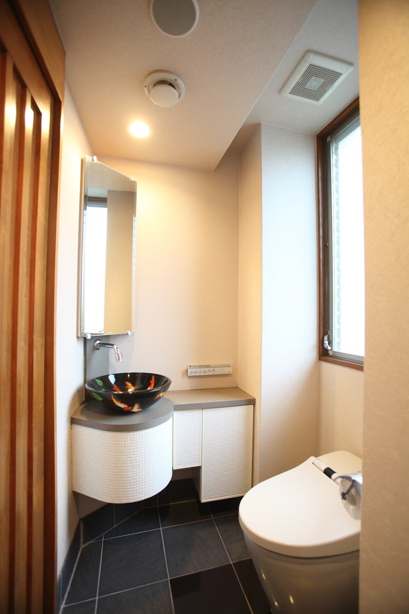 個展・展示会・教室に最適な、雰囲気抜群の三階建て物件です。一階には駐車場、二階はスペースとして、三階に控室としてご利用可。の写真30