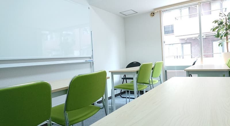 【渋谷徒歩５分】テレワーク割✨40"モニタ/WiFi/プロジェクタ全て無料！リーズナブルスペース＜MoCA＞