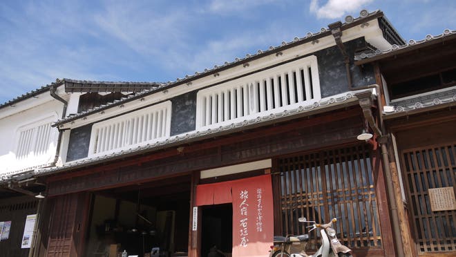 映画・ドラマ撮影やコスプレ、ウェディングフォトに最適!カフェ併設の古民家ゲストハウスで特別なひとときをの写真1