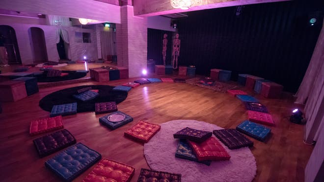 駅近!こだわりの音響&桜の床でヨガやダンス!講習会、会議!さらに週末はイベント利用も!!!の写真10