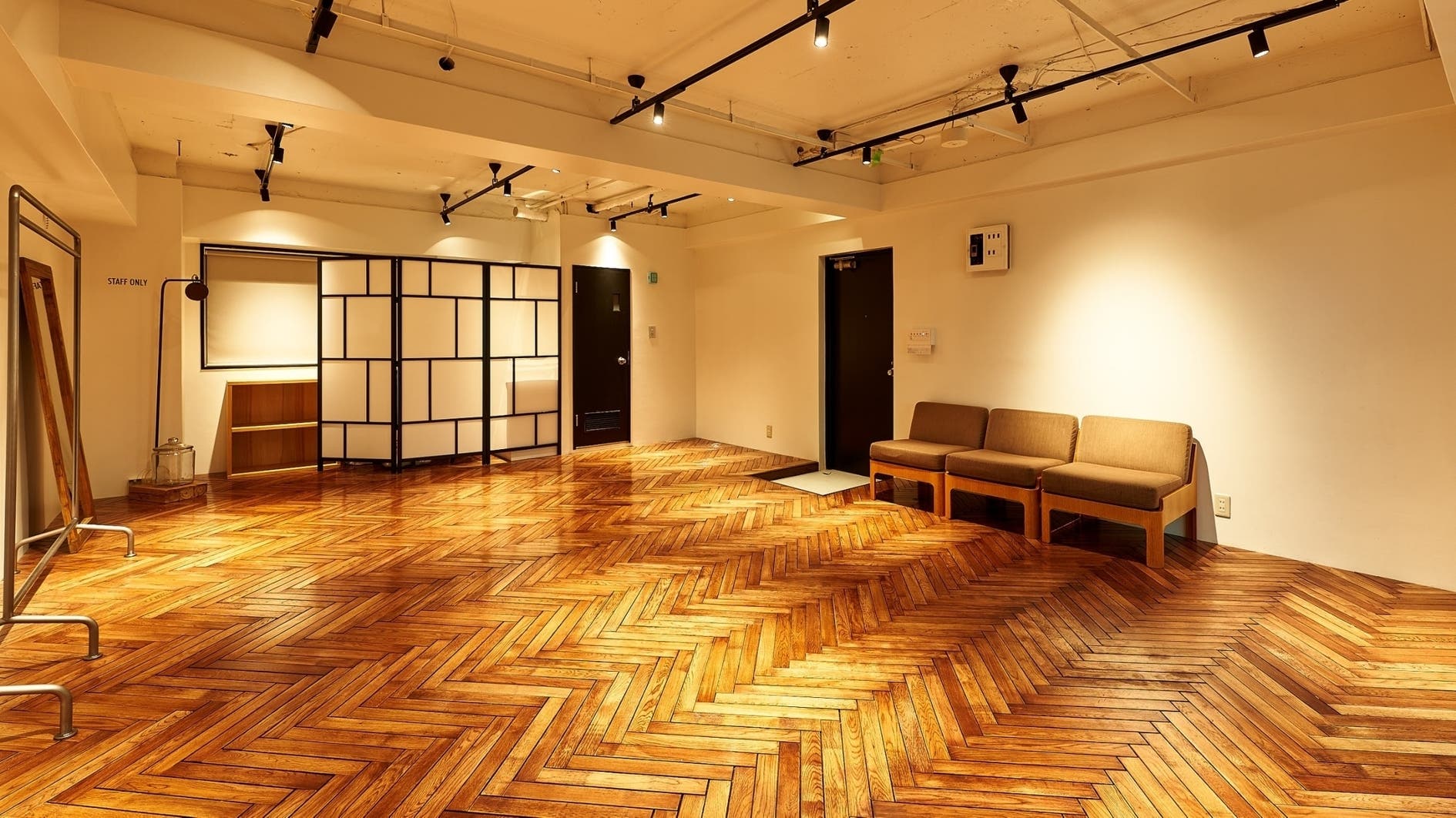 【ArtSpace　FLAG（フラッグ）】渋谷駅徒歩3分/展示会/撮影/ロケ撮影/コスプレ撮影/誕生日会/の写真2