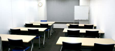 【Cルーム】会議室としてのご利用におすすめ。価格もとてもリーズナブルです。の写真5