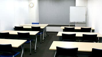 【Cルーム】会議室としてのご利用におすすめ。価格もとてもリーズナブルです。の写真5